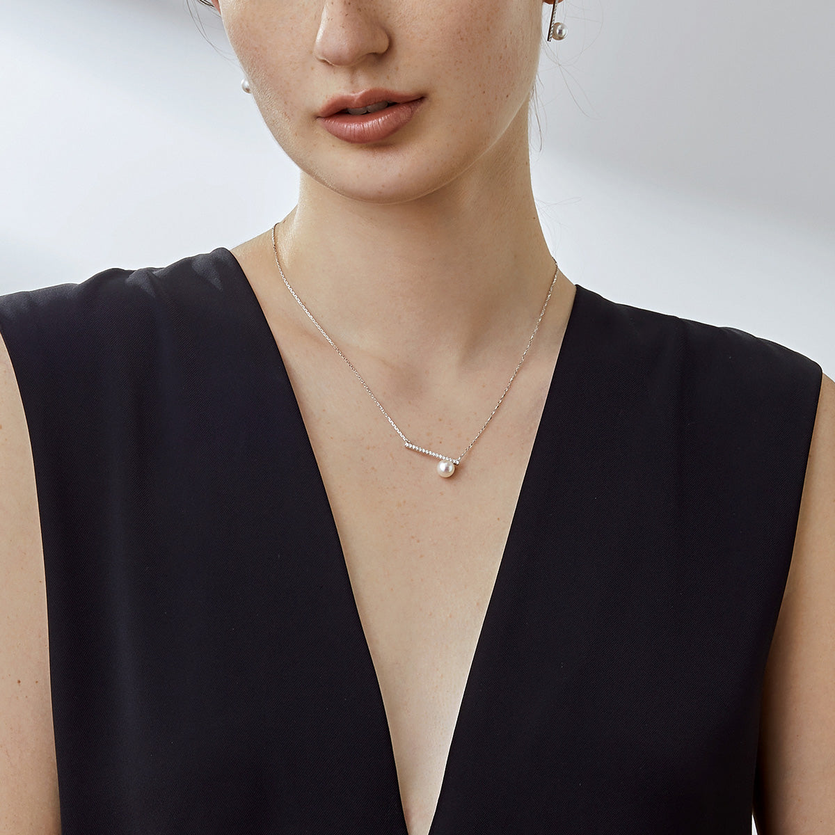 Akoya Pearl 18K White Gold Moon Diamond Necklace - HELAS Jewelry